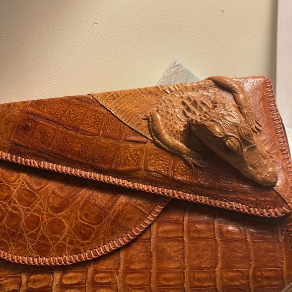 The Unbranded Brand | Bags | Vintage Alligator Crocodile Embossed ...